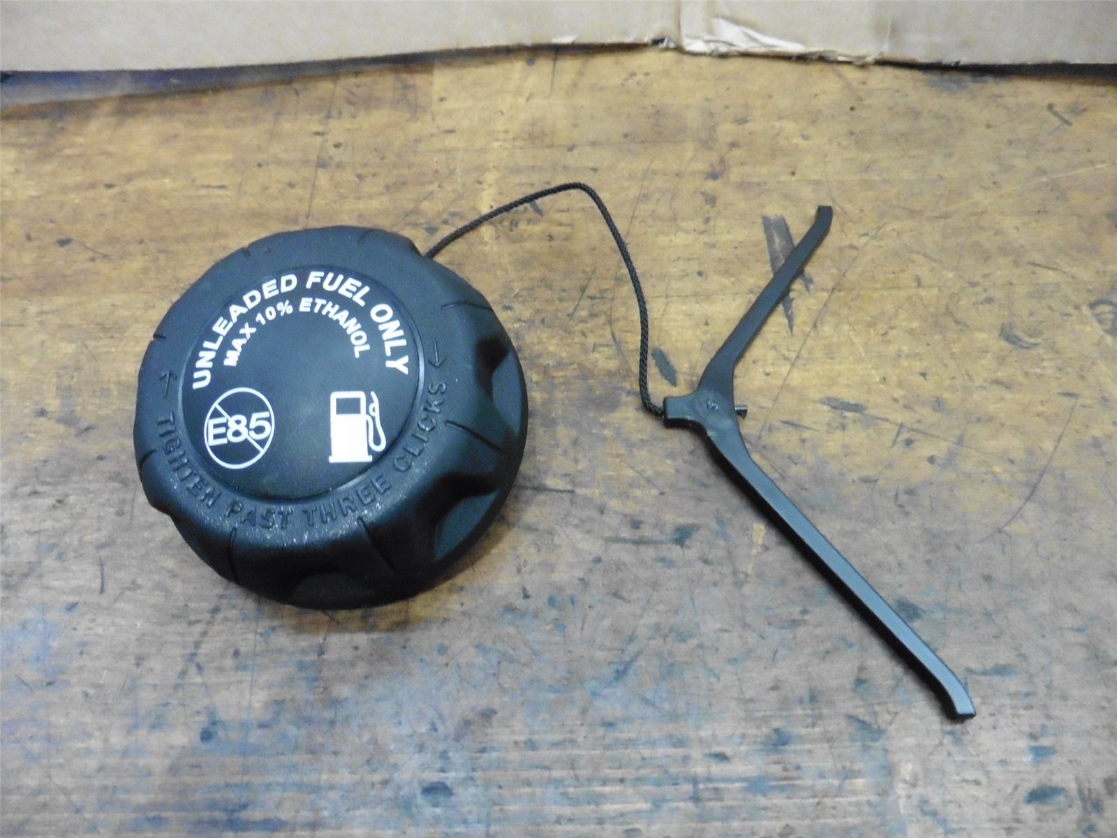 original Gravely Tankdeckel Tank Benzintank Zeroturn ZT ZTX ZTXL 420RX ...