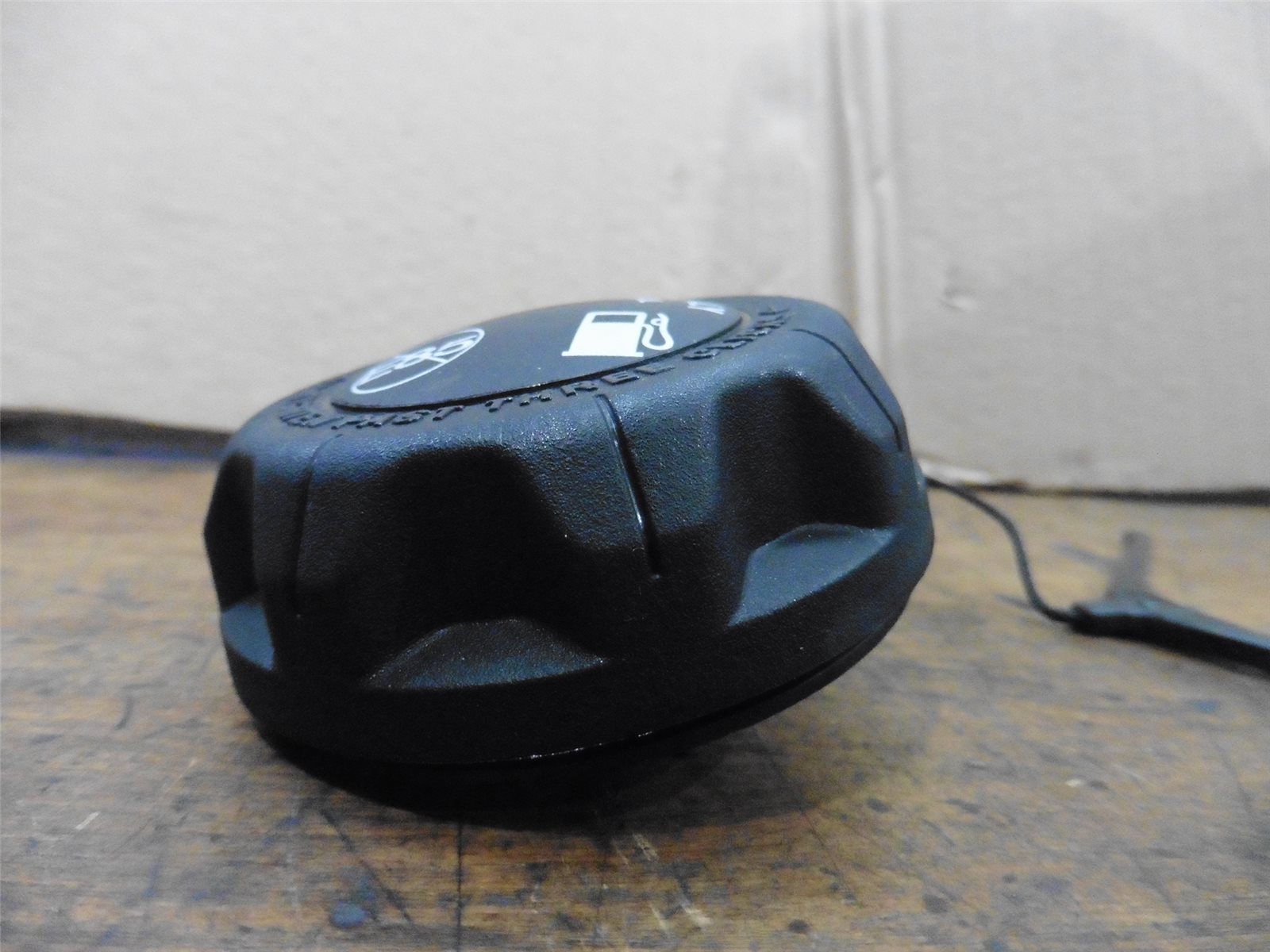 original Gravely Tankdeckel Tank Benzintank Zeroturn ZT ZTX ZTXL 420RX ...